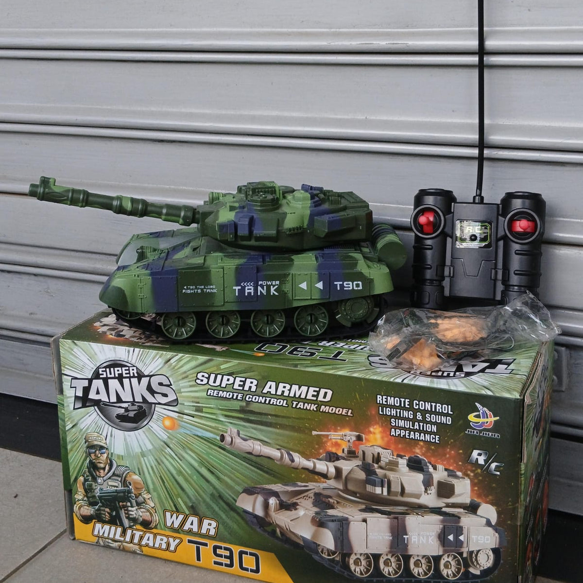 Military super tank remote control with lighting & sound simulation ...